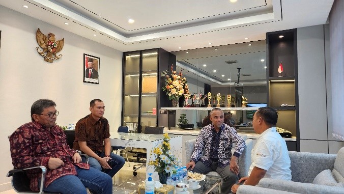 Lestarikan Budaya Keraton Pakunegara Tayan, PTPN IV Regional V ...