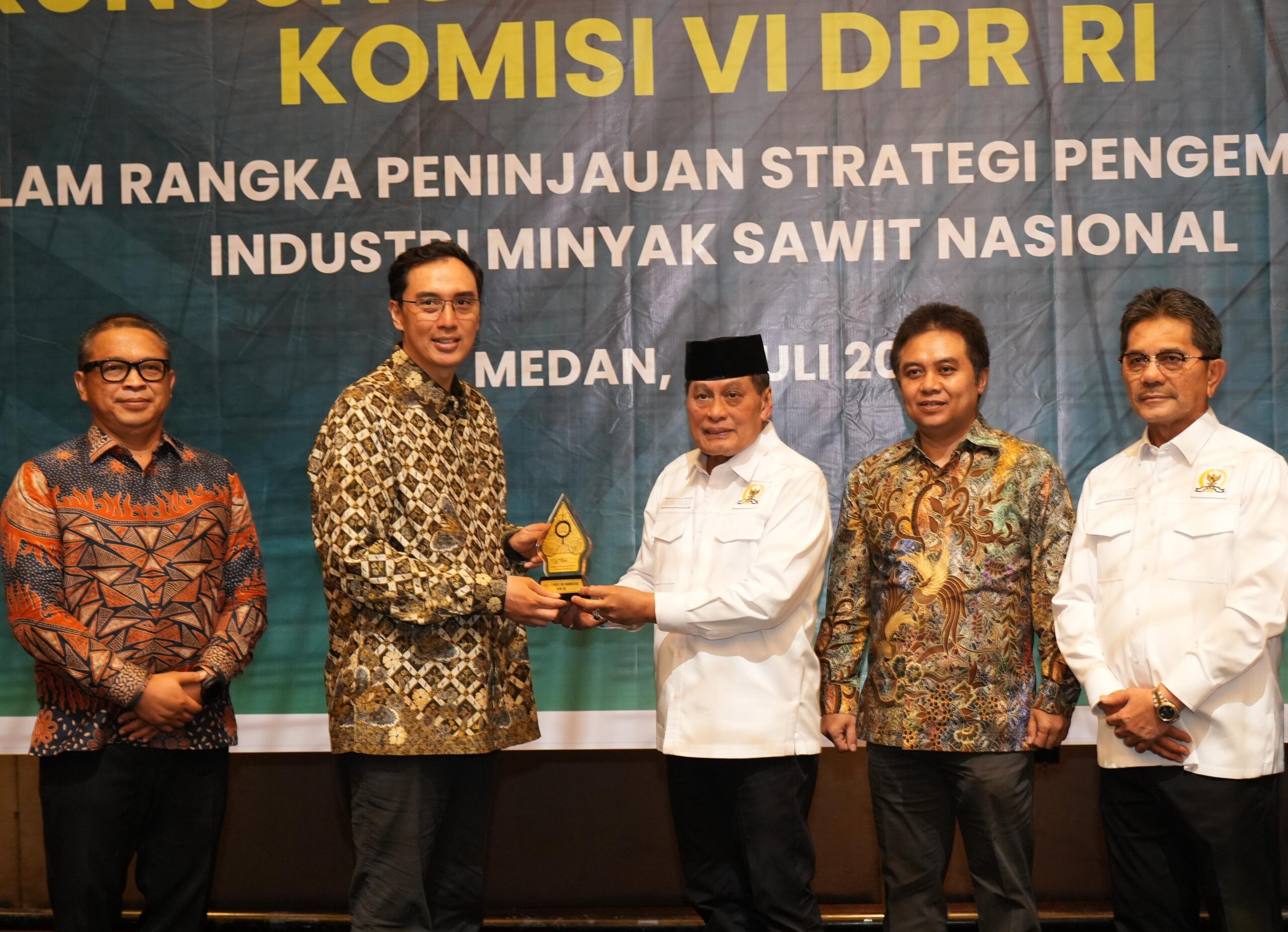 Dapat Dukungan DPR RI, Digitalisasi PalmCo Jadi Contoh Transformasi ...